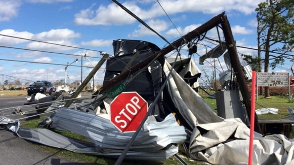 Crews Clean Up After Fierce February Storms | T&D World