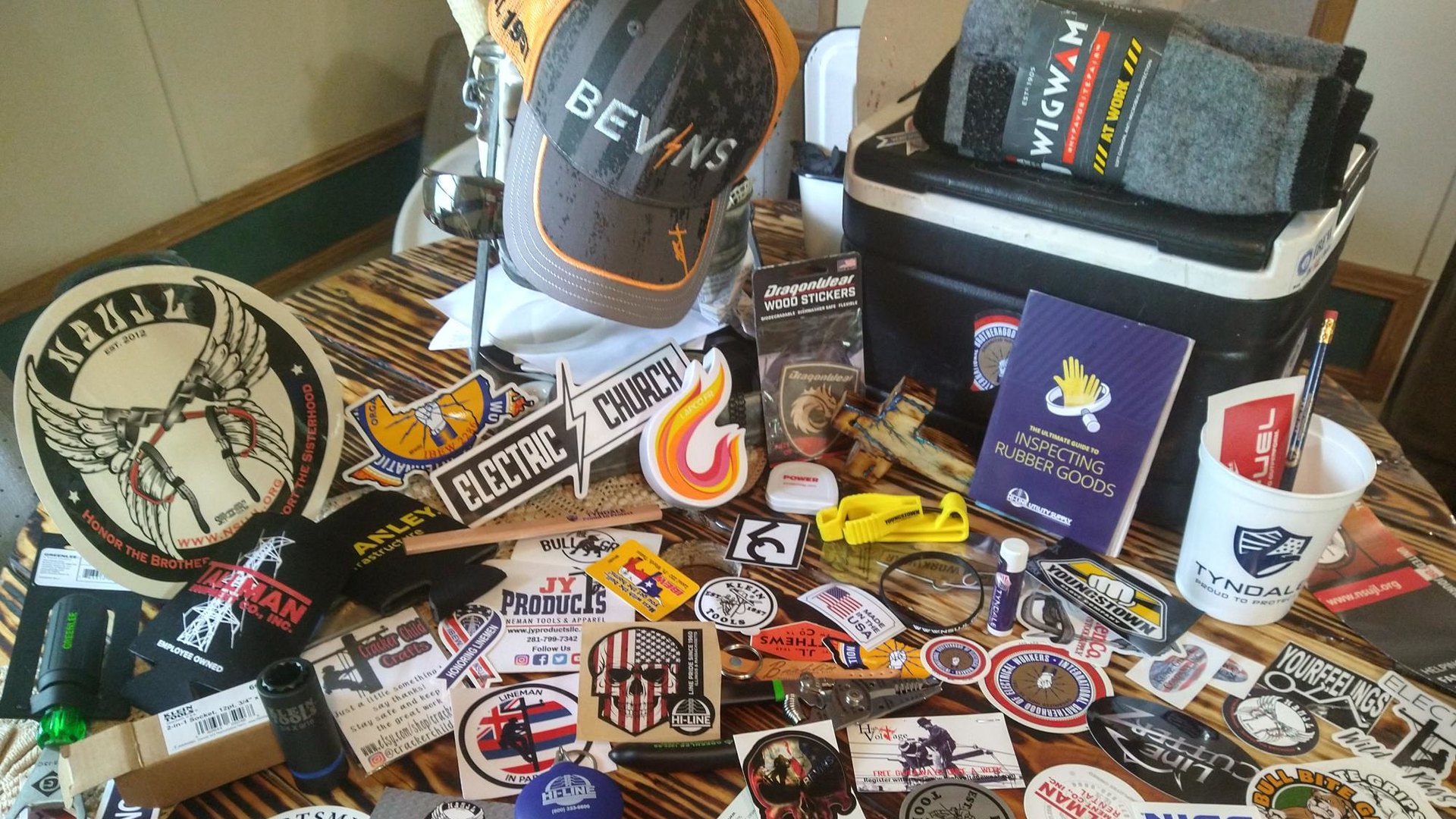 Goodie Bags Bring Sunshine to Linemen During Storm Season | TD World