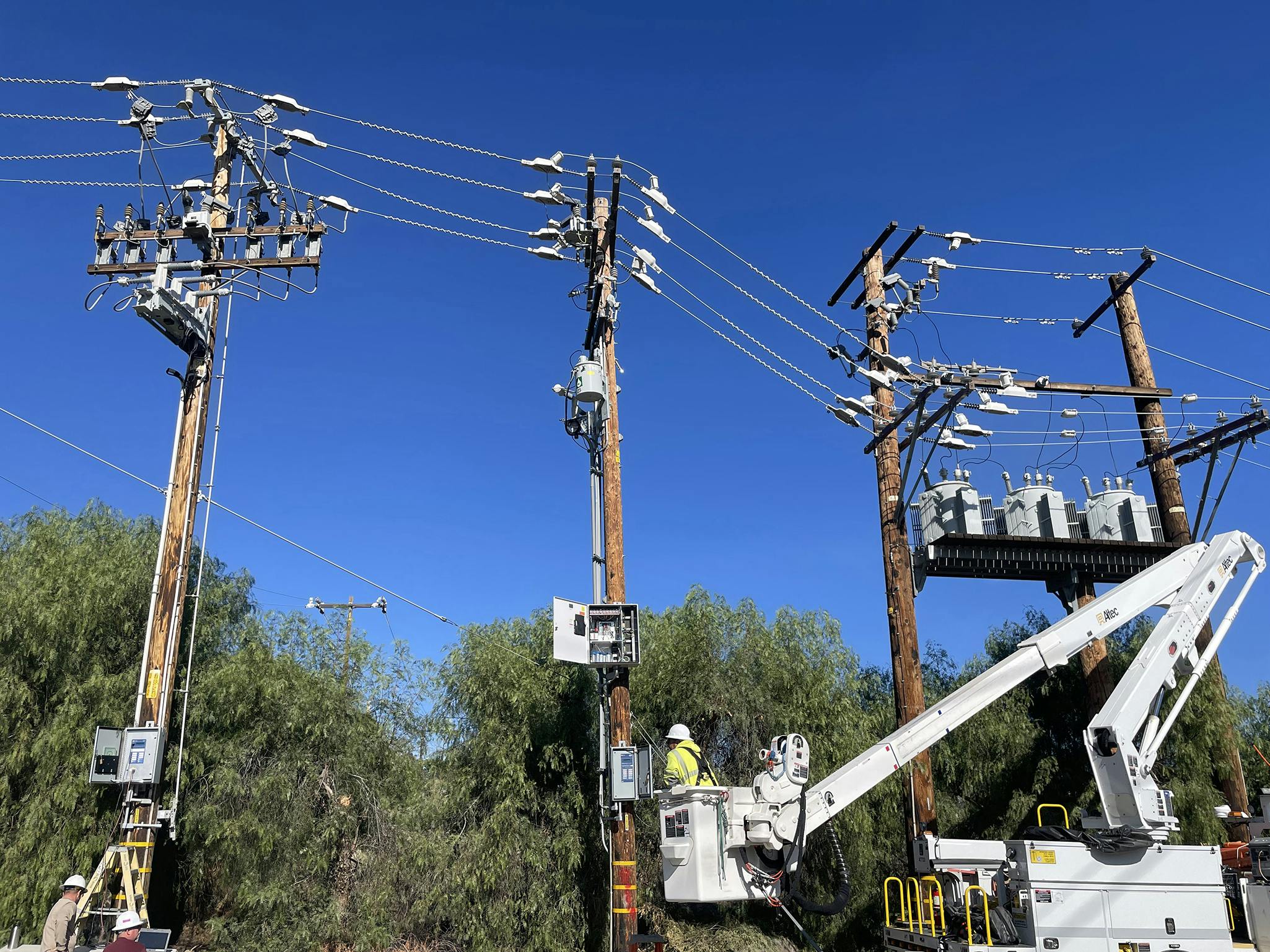 SCE Reduces Faults, Lowers Risk of Wildfire Ignitions | T&D World